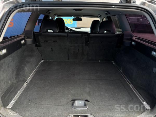 Brown Volvo V70 2010 in Riga, with an engine capacity of 2.40 L and mileage of 346 thousand km for 2950 €, photo 9 on AUTOMOTO.COM.LV