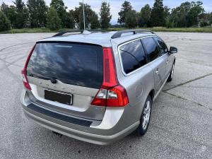 Brūns Volvo V70 2010 Raseiniai, ar dzinēja tilpumu 2.40 L un nobraukumu 331 tūkst. km par 4600 €, foto 6 vietnē AUTOMOTO.COM.LV