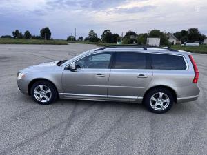 Brūns Volvo V70 2010 Raseiniai, ar dzinēja tilpumu 2.40 L un nobraukumu 331 tūkst. km par 4600 €, foto 9 vietnē AUTOMOTO.COM.LV