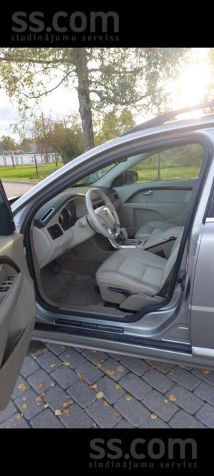 Brūns Volvo V70 2010 Balvi, ar dzinēja tilpumu 2.00 L un nobraukumu 408 tūkst. km par 2850 €, foto 10 vietnē AUTOMOTO.COM.LV