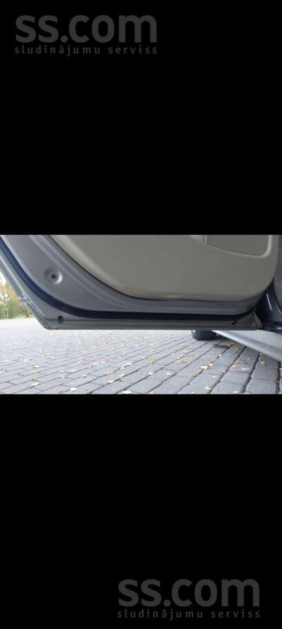 Brūns Volvo V70 2010 Balvi, ar dzinēja tilpumu 2.00 L un nobraukumu 408 tūkst. km par 2850 €, foto 18 vietnē AUTOMOTO.COM.LV