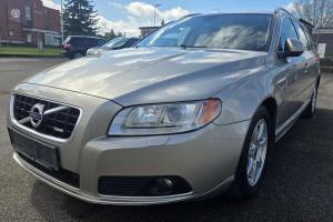 Brown Volvo V70 2010 in Marijampole, with an engine capacity of 1.56 L and mileage of 348 thousand km for 3300 €, photo 7 on AUTOMOTO.COM.LV