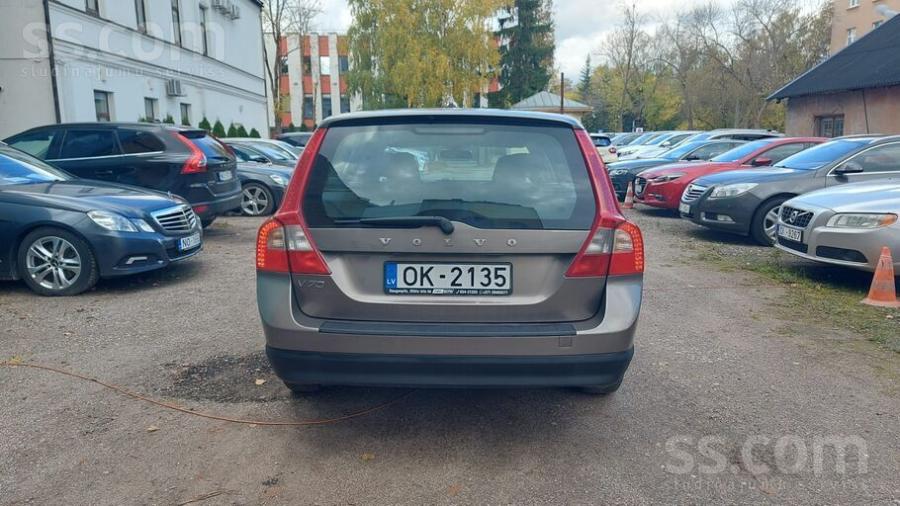 Коричневый Вольво В70 2010 в Даугавпилс, объемом двигателя 2.00 л и пробегом 0 тыс. км за 3550 €, фото 8 на AUTOMOTO.COM.LV