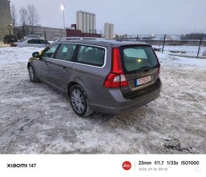 Brown Volvo V70 2011 in Kaunas, with an engine capacity of 2.00 L and mileage of 268 thousand km for 6350 €, photo 3 on AUTOMOTO.COM.LV