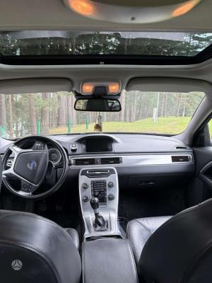 Brown Volvo V70 2011 in Svencionys, with an engine capacity of 1.98 L and mileage of 265 thousand km for 5099 €, photo 8 on AUTOMOTO.COM.LV