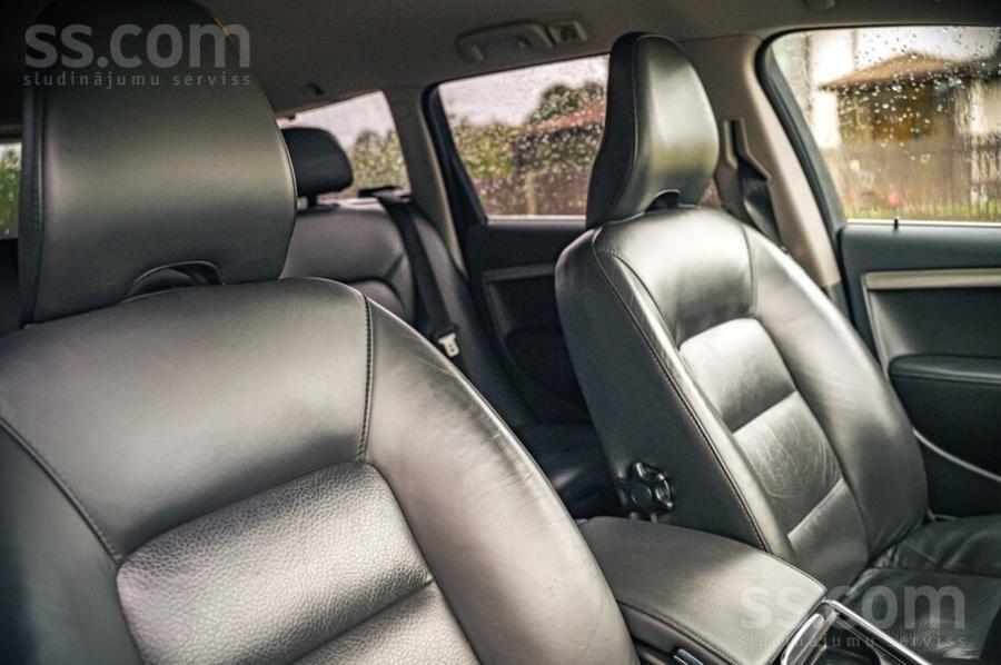 Brūns Volvo V70 2011 Rīga, ar dzinēja tilpumu 2.00 L un nobraukumu 306 tūkst. km par 4490 €, foto 14 vietnē AUTOMOTO.COM.LV