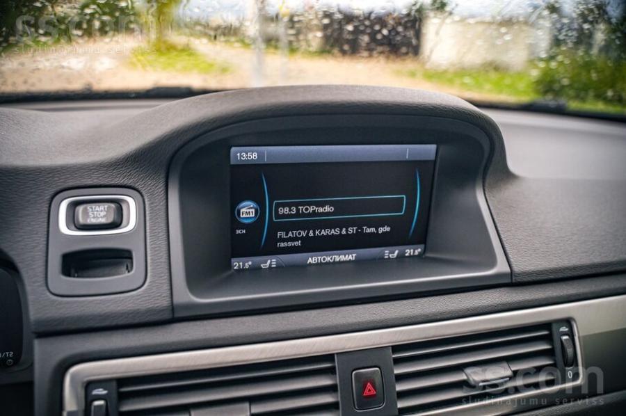Brūns Volvo V70 2011 Rīga, ar dzinēja tilpumu 2.00 L un nobraukumu 306 tūkst. km par 4490 €, foto 18 vietnē AUTOMOTO.COM.LV