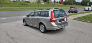 Brūns Volvo V70 2012 Kauņa, ar dzinēja tilpumu 1.98 L un nobraukumu 300 tūkst. km par 5650 €, foto 4 vietnē AUTOMOTO.COM.LV