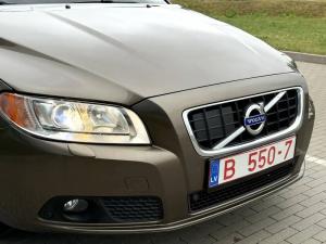 Brūns Volvo V70 2012 Rēzekne, ar dzinēja tilpumu 2.00 L un nobraukumu 260 tūkst. km par 6990 €, foto 5 vietnē AUTOMOTO.COM.LV