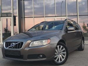 Brūns Volvo V70 2012 Viļņa, ar dzinēja tilpumu 2.00 L un nobraukumu 286 tūkst. km par 6350 €, foto  vietnē AUTOMOTO.COM.LV