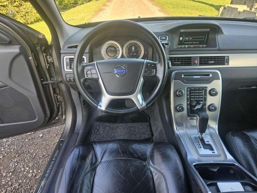 Brūns Volvo V70 2012 Pasvalys, ar dzinēja tilpumu 1.98 L un nobraukumu 320 tūkst. km par 5350 €, foto 10 vietnē AUTOMOTO.COM.LV