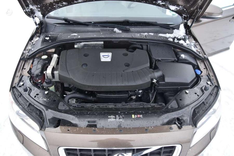 Brūns Volvo V70 2013 Viļņa, ar dzinēja tilpumu 1.98 L un nobraukumu 278 tūkst. km par 6300 €, foto 20 vietnē AUTOMOTO.COM.LV