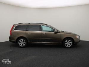 Brown Volvo V70 2013 in Vilnius, with an engine capacity of 2.00 L and mileage of 276 thousand km for 6999 €, photo 9 on AUTOMOTO.COM.LV