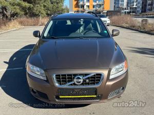 Brown Volvo V70 2013 in Tallinn, with an engine capacity of 2.40 L and mileage of 178 thousand km for 9500 €, photo 2 on AUTOMOTO.COM.LV