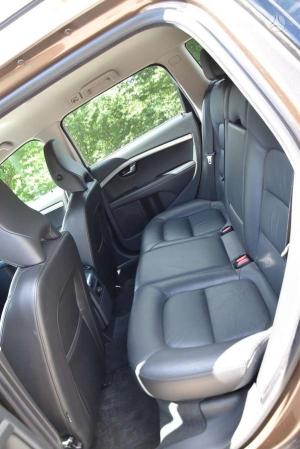 Brūns Volvo V70 2013 Viļņa, ar dzinēja tilpumu 1.98 L un nobraukumu 312 tūkst. km par 6500 €, foto 14 vietnē AUTOMOTO.COM.LV