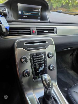 Brūns Volvo V70 2013 Viļņa, ar dzinēja tilpumu 1.98 L un nobraukumu 312 tūkst. km par 6500 €, foto 15 vietnē AUTOMOTO.COM.LV