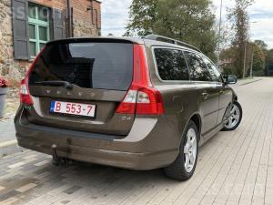 Brown Volvo V70 2013 in Rezekne, with an engine capacity of 2.00 L and mileage of 263 thousand km for 6490 €, photo 6 on AUTOMOTO.COM.LV