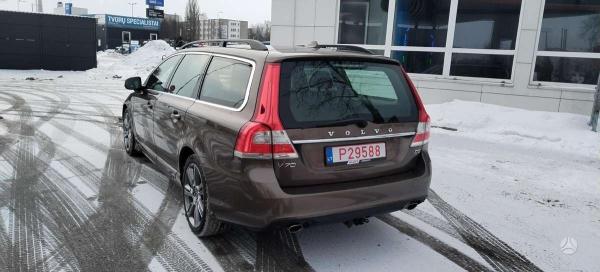 Brūns Volvo V70 2014 Klaipėda, ar dzinēja tilpumu 2.40 L un nobraukumu 270 tūkst. km par 9600 €, foto 5 vietnē AUTOMOTO.COM.LV