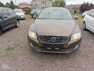 Brown Volvo V70 2014 in Sakiai, with an engine capacity of 2.00 L and mileage of 331 thousand km for 6300 €, photo 3 on AUTOMOTO.COM.LV