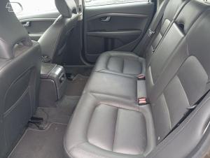 Brown Volvo V70 2014 in Sakiai, with an engine capacity of 2.00 L and mileage of 331 thousand km for 6300 €, photo 15 on AUTOMOTO.COM.LV