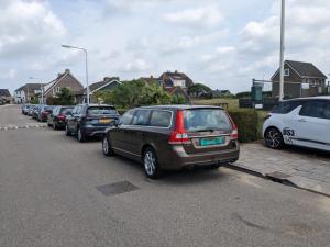 Brūns Volvo V70 2014 Rīga, ar dzinēja tilpumu 2.00 L un nobraukumu 289 tūkst. km par 7990 €, foto 20 vietnē AUTOMOTO.COM.LV