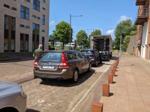 Brūns Volvo V70 2014 Rīga, ar dzinēja tilpumu 2.00 L un nobraukumu 289 tūkst. km par 7990 €, foto 21 vietnē AUTOMOTO.COM.LV