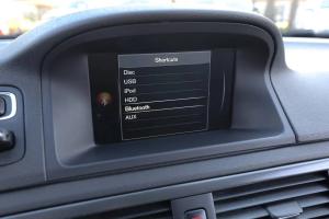 Brūns Volvo V70 2014 Jelgava, ar dzinēja tilpumu 2.00 L un nobraukumu 292 tūkst. km par 8250 €, foto 17 vietnē AUTOMOTO.COM.LV