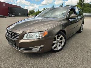 Brown Volvo V70 2014 in Kaunas, with an engine capacity of 1.56 L and mileage of 250 thousand km for 5990 €, photo  on AUTOMOTO.COM.LV