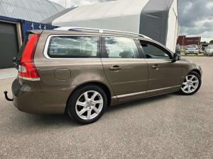 Brown Volvo V70 2014 in Kaunas, with an engine capacity of 1.56 L and mileage of 250 thousand km for 5990 €, photo 7 on AUTOMOTO.COM.LV