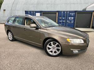 Brown Volvo V70 2014 in Kaunas, with an engine capacity of 1.56 L and mileage of 250 thousand km for 5990 €, photo 12 on AUTOMOTO.COM.LV