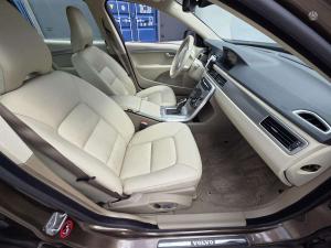 Brown Volvo V70 2014 in Kaunas, with an engine capacity of 1.56 L and mileage of 250 thousand km for 5990 €, photo 16 on AUTOMOTO.COM.LV