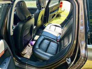 Brūns Volvo V70 2014 Rīga, ar dzinēja tilpumu 2.00 L un nobraukumu 286 tūkst. km par 10500 €, foto 18 vietnē AUTOMOTO.COM.LV