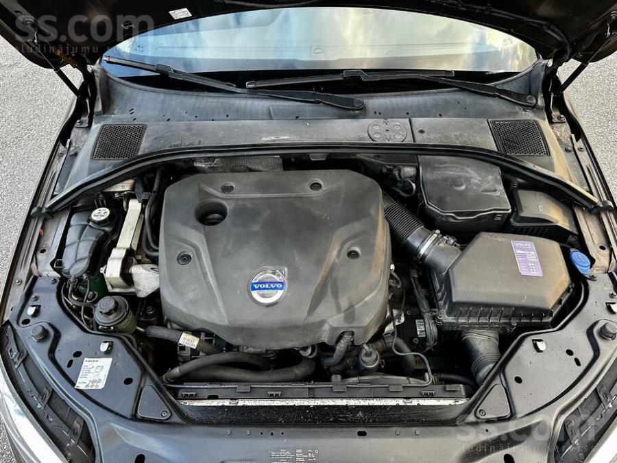 Brūns Volvo V70 2014 Rīga, ar dzinēja tilpumu 2.00 L un nobraukumu 286 tūkst. km par 10500 €, foto 19 vietnē AUTOMOTO.COM.LV