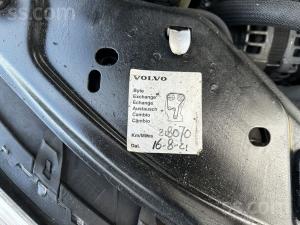 Brūns Volvo V70 2014 Rīga, ar dzinēja tilpumu 2.00 L un nobraukumu 286 tūkst. km par 10500 €, foto 23 vietnē AUTOMOTO.COM.LV