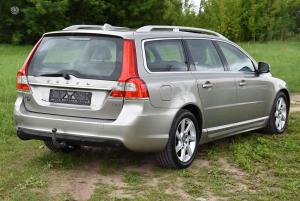 Brown Volvo V70 2014 in Vilnius, with an engine capacity of 1.56 L and mileage of 236 thousand km for 5999 €, photo 8 on AUTOMOTO.COM.LV