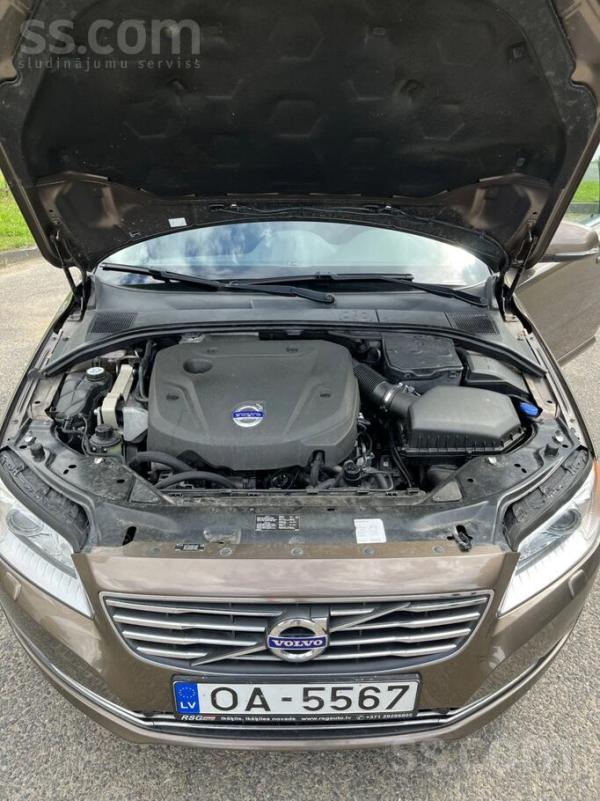 Brown Volvo V70 2014 in Kraslava, with an engine capacity of 2.00 L and mileage of 295 thousand km for 5000 €, photo 10 on AUTOMOTO.COM.LV