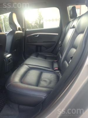 Brūns Volvo V70 2014 Rīga, ar dzinēja tilpumu 2.00 L un nobraukumu 267 tūkst. km par 7500 €, foto 10 vietnē AUTOMOTO.COM.LV