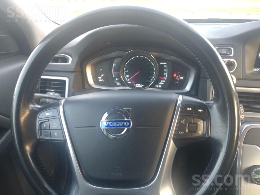 Brūns Volvo V70 2014 Rīga, ar dzinēja tilpumu 2.00 L un nobraukumu 267 tūkst. km par 7500 €, foto 11 vietnē AUTOMOTO.COM.LV