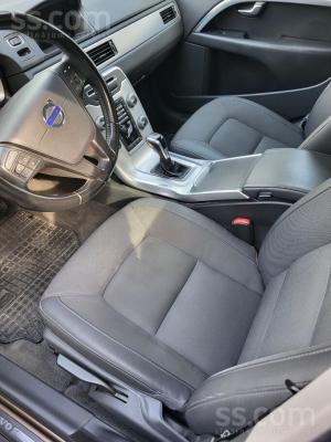 Brūns Volvo V70 2014 Gulbene, ar dzinēja tilpumu 2.00 L un nobraukumu 211 tūkst. km par 5000 €, foto 10 vietnē AUTOMOTO.COM.LV