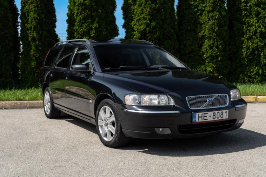 Volvo V70 2005 Rīga, ar dzinēja tilpumu 2.40 L un nobraukumu 0 tūkst. km par 2900 €, foto 1 vietnē AUTOMOTO.COM.LV