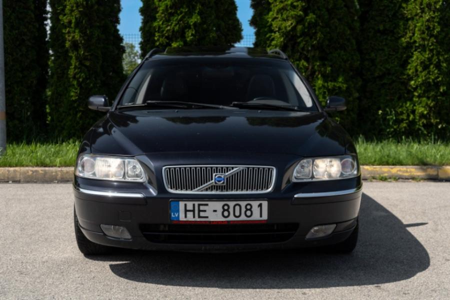 Volvo V70 2005 Rīga, ar dzinēja tilpumu 2.40 L un nobraukumu 0 tūkst. km par 2900 €, foto 7 vietnē AUTOMOTO.COM.LV