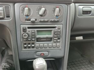 Green Volvo V70 1998 in Vilnius, with an engine capacity of 2.50 L and mileage of 500 thousand km for 1100 €, photo 7 on AUTOMOTO.COM.LV