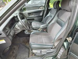 Green Volvo V70 1998 in Vilnius, with an engine capacity of 2.50 L and mileage of 500 thousand km for 1100 €, photo 8 on AUTOMOTO.COM.LV