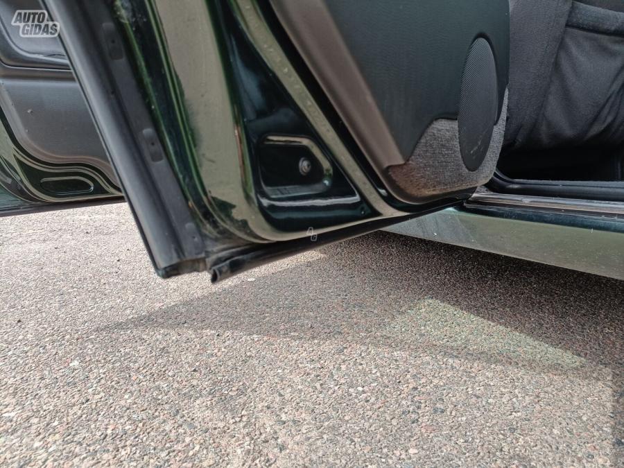 Green Volvo V70 1998 in Vilnius, with an engine capacity of 2.50 L and mileage of 500 thousand km for 1100 €, photo 17 on AUTOMOTO.COM.LV