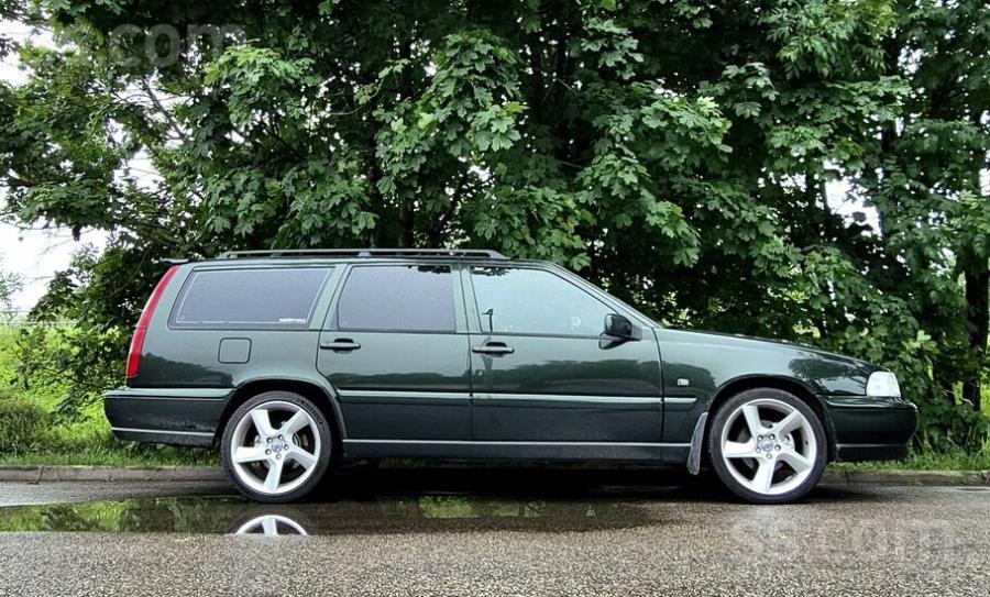 Zaļš Volvo V70 1998 Jēkabpils, ar dzinēja tilpumu 2.50 L un nobraukumu 385 tūkst. km par 1150 €, foto 3 vietnē AUTOMOTO.COM.LV