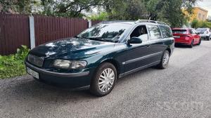 Green Volvo V70 2000 in Riga, with an engine capacity of 2.50 L and mileage of 560 thousand km for 1150 €, photo 5 on AUTOMOTO.COM.LV
