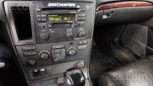 Green Volvo V70 2000 in Riga, with an engine capacity of 2.50 L and mileage of 560 thousand km for 1150 €, photo 9 on AUTOMOTO.COM.LV