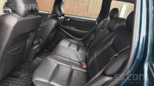 Green Volvo V70 2000 in Riga, with an engine capacity of 2.50 L and mileage of 560 thousand km for 1150 €, photo 11 on AUTOMOTO.COM.LV