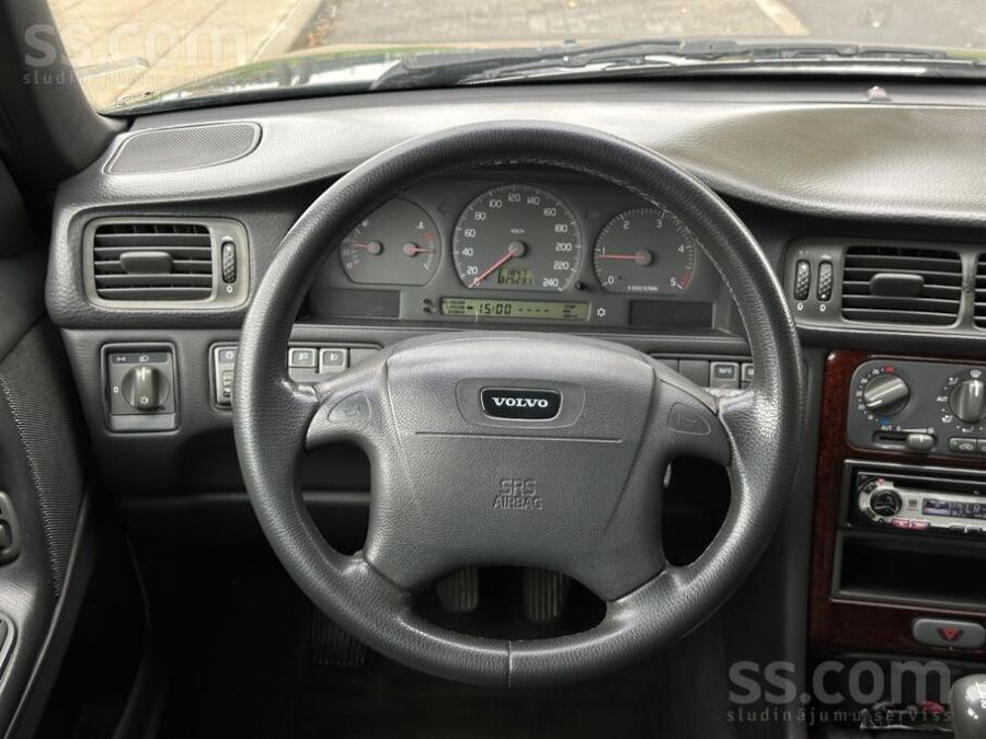 Зеленый Вольво В70 2000 в Рига, объемом двигателя 2.50 л и пробегом 325 тыс. км за 2250 €, фото 13 на AUTOMOTO.COM.LV