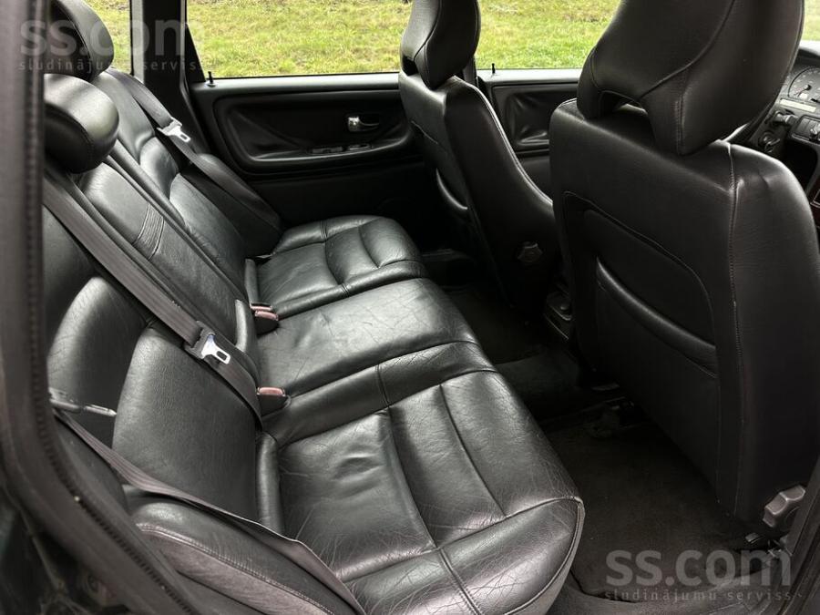 Зеленый Вольво В70 2000 в Рига, объемом двигателя 2.50 л и пробегом 325 тыс. км за 2250 €, фото 15 на AUTOMOTO.COM.LV